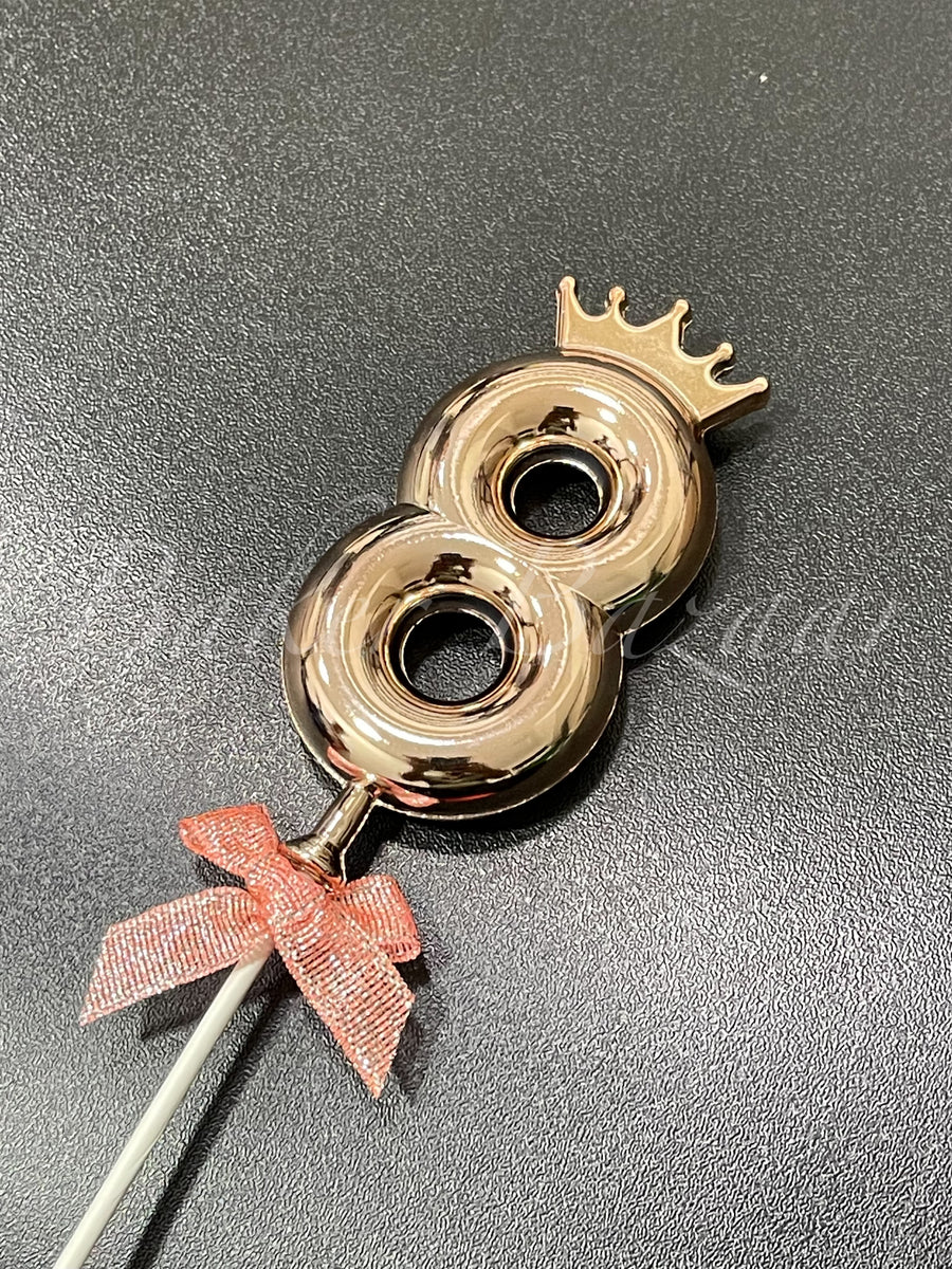 Number 8 Crown Style Plastic Cake Topper - Rose Gold – Baker Bazaar