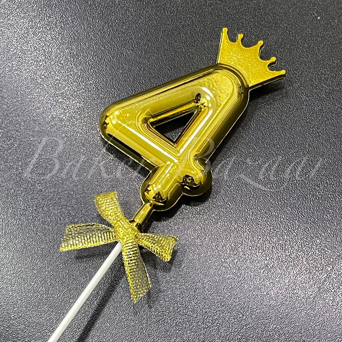 Number 4 Crown Style Plastic Cake Topper - Gold – Baker Bazaar